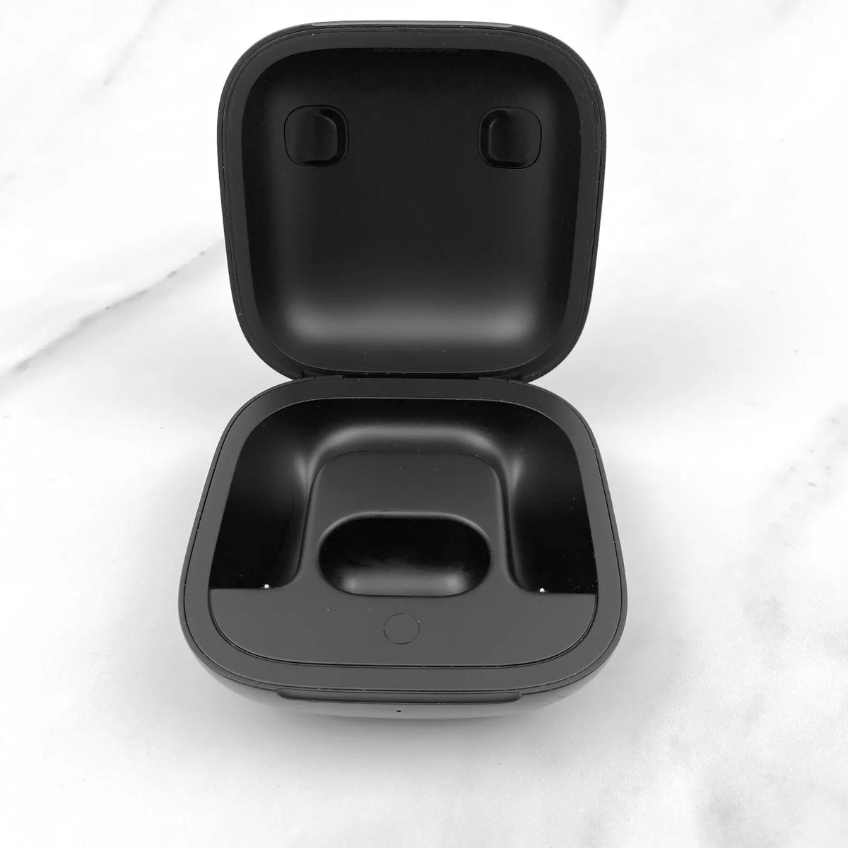 Powerbeats Pro Charging Case Replacement - Slightly Used – ReCellExchange